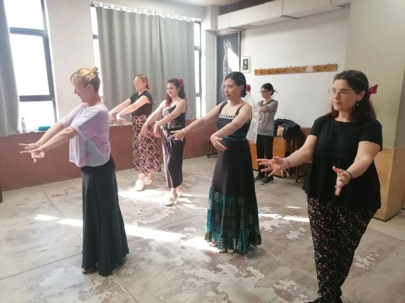 Valencia: Flamenco Class Experience - Frequently Asked Questions