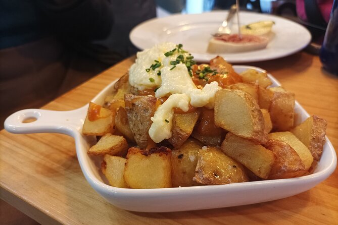 Valencia Food Tour: Tapas, Drinks and Delights With a Local - Meeting Point and Tour Logistics