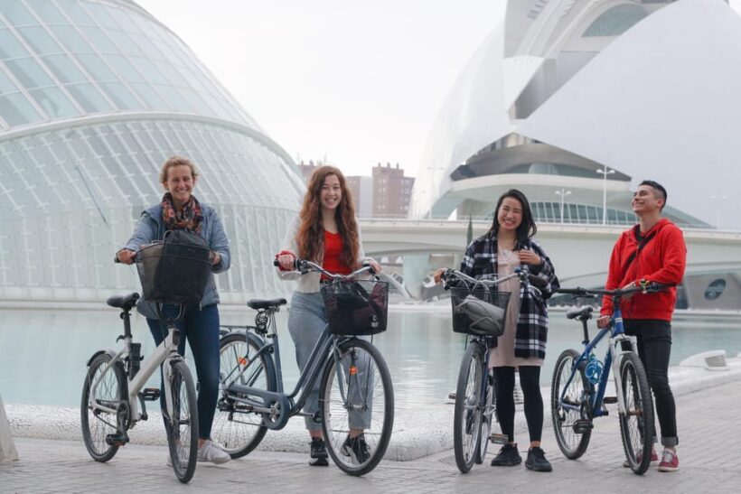 Valencia Guided Bike or E-Bike Tour in Small Group - Key Points