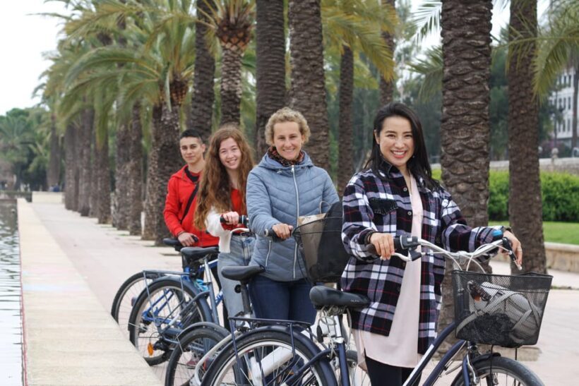 Valencia Guided Bike or E-Bike Tour in Small Group - FAQs