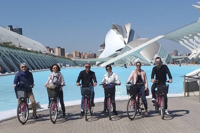 Valencia Highlights Bike Tour - Exploring the City Center