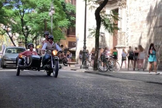 Valencia Highlights on a Vintage Sidecar With Local Driver - Navigating Valencias Narrow Streets and Alleyways