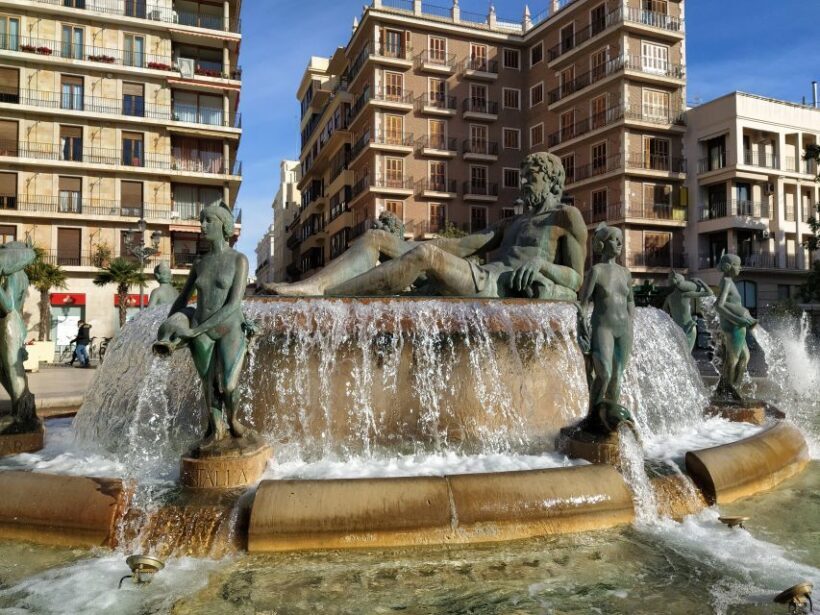 Valencia: Medieval Guided Walking Tour - Why the Price Reflects the Value