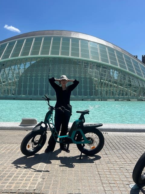 Valencia: Normal bike and Electric bike Rental Ruzafa - The Practicalities: Pricing, Duration, and Booking