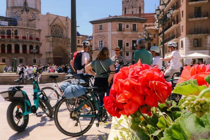 Valencia: Old Town to Modern Marvels "Premium EBike Yamaha" - Discovering Valencia on a Premium E-Bike