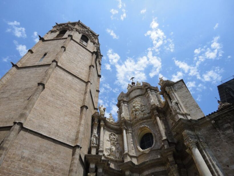 Valencia: Private and Guided City Walking Tour - FAQ