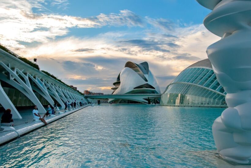 Valencia: Private Architecture Tour with a Local Expert - Behind the Scenes: Why This Tour Works