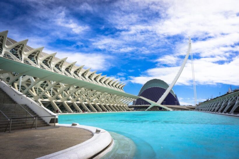 Valencia: Private Architecture Tour with a Local Expert - FAQ