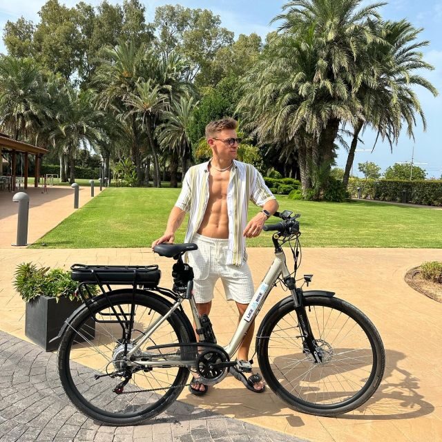 Valencia Private Tour by E-bike or Bike - The Sum Up