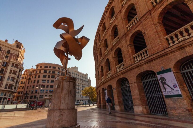 Valencia: Private Tour w/ Locals  Highlights & Hidden Gems - FAQ