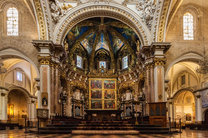 Valencia Private Tour With Hotel or Cruise Port Pick up - Transportation and Accessibility Features