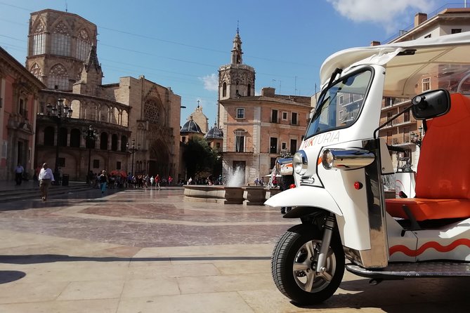 Valencia: Tuk Tuk Full Tour - Memorable Moments and Weather Changes