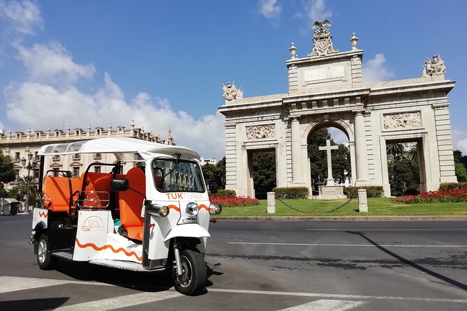 Valencia: Tuk Tuk Historical Tour - Highlights and Landmarks of the Tuk Tuk Tour
