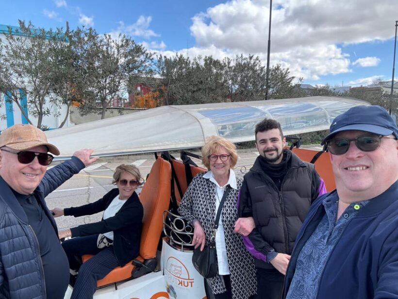 Valencia: Tuk Tuk Modern Tour - Key Points