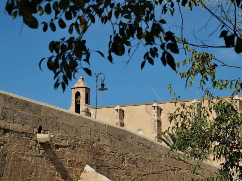 Valencia: Walking Tour of City Highlights with tastings - Why the Highlights Matter