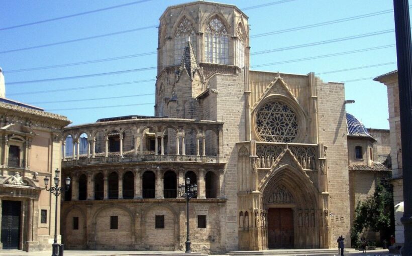 Valencia: Walking Tour of the Medieval City Center - Authentic Insights from Reviews