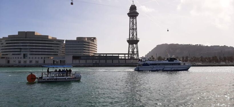 Valencia: Water Beer Bike Tour - FAQs