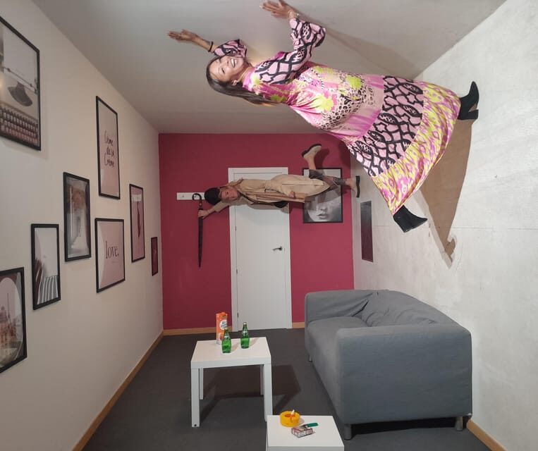Valencia: World of Illusions Museum Entrance Ticket - Practical Tips for Visiting