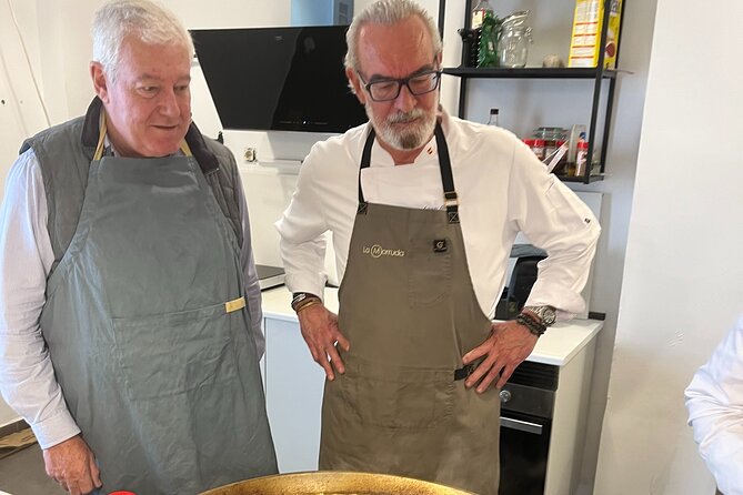 Valencian Paella Class With Welcome Drinks and Tapas - Meeting Point Details: Starting Your Culinary Adventure