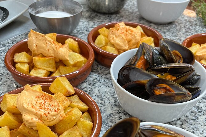 Valencian Paella Cooking Class, Tapas & Sangria - Evening - What to Expect During the Class