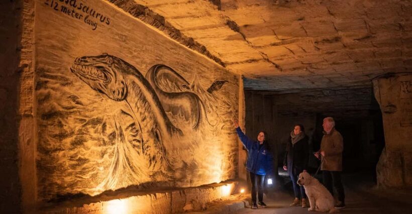 Valkenburg: Municipal Cave Guided Tour - The Experience on Foot and by Train