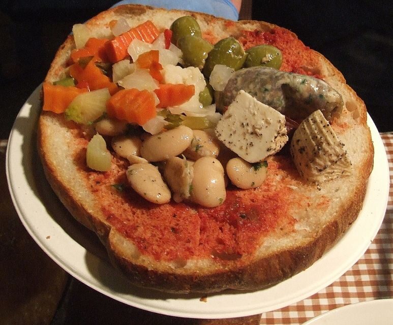 Valletta: Street Food and Culture Walking Tour - Exploring Valletta’s Streets and Sights