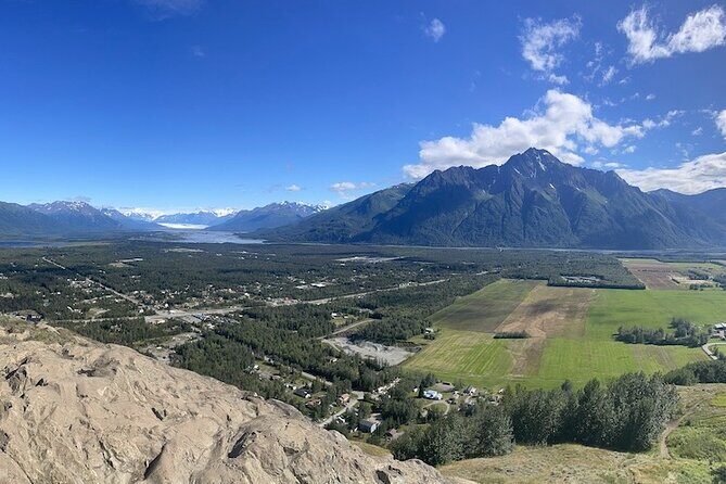 Valleys and Hops: A Hike and Brew Trip in Palmer - An In-Depth Look at Valleys and Hops
