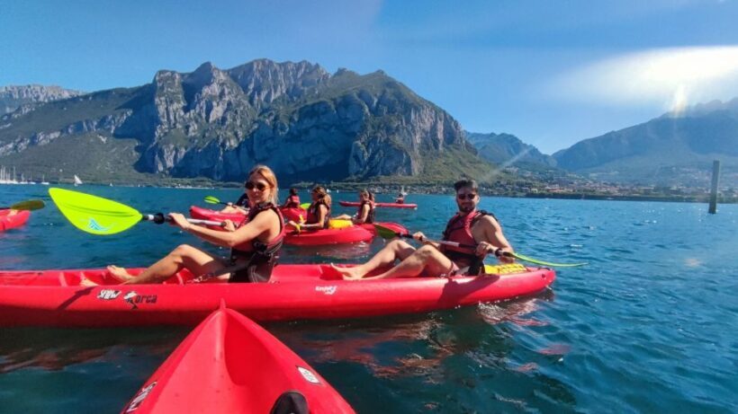 Valmadrera LC: Lake Como Kayak Rental with Aperitif - Discovering Lake Como by Kayak: An Authentic Italian Water Adventure