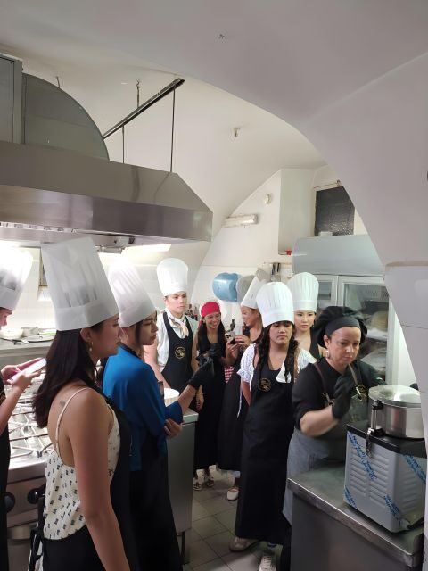 Valnerina/Pasta cooking class in a 12th century location - FAQ