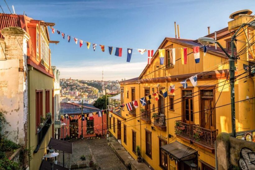 Valparaiso: Guided Walking Tour with Ascensor Rides - FAQs
