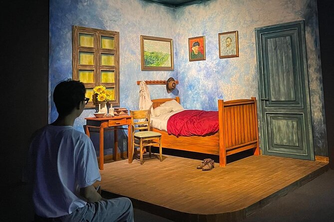 Van Gogh Museum Skip the Queue With Audio Guide - Meeting and Entry Information