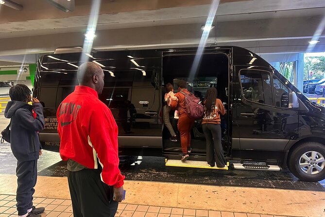 VAN Mia Airport or Hotels to Miami Port or Hotels Up to 14pax - Frequently Asked Questions