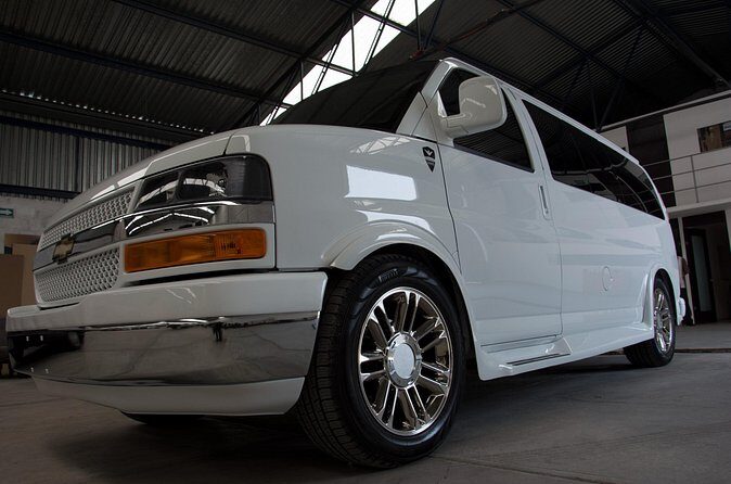 Van Private Ultra Luxury with Driver EN San Miguel DE Allende - Flexibility and Customization