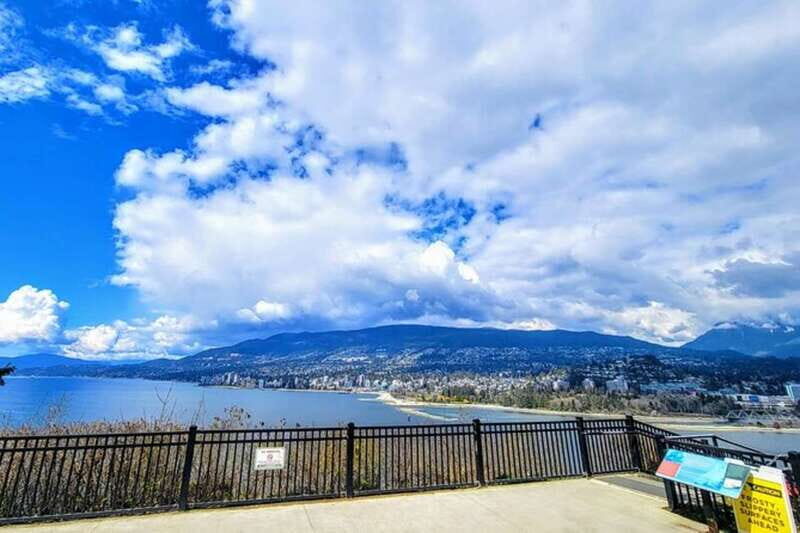 Vancouver: 2-Hour Private City Tour - Key Points