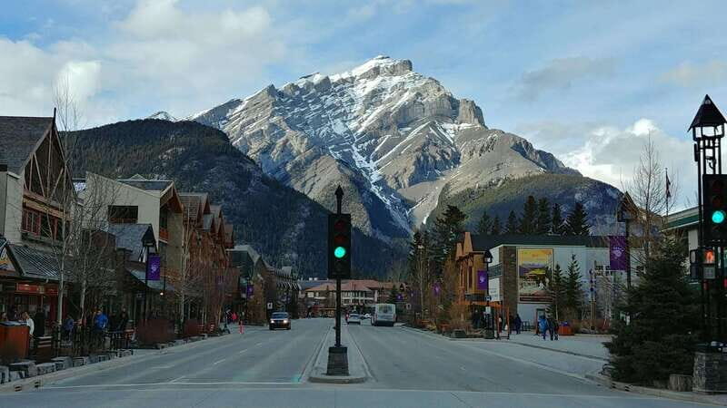 Vancouver: 6 Day Canadian Rockies Explorer Private Tour - Key Points