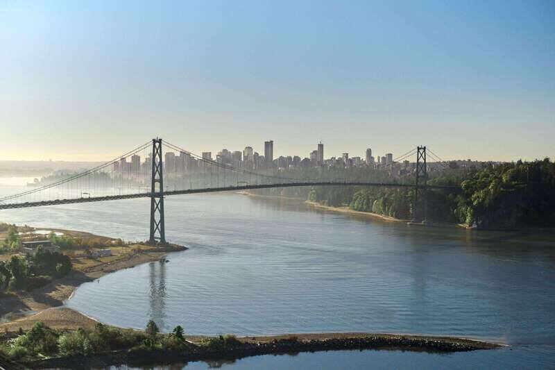 Vancouver: City & Granville Island Sightseeing Trolley Tour - Practical Tips for Travelers