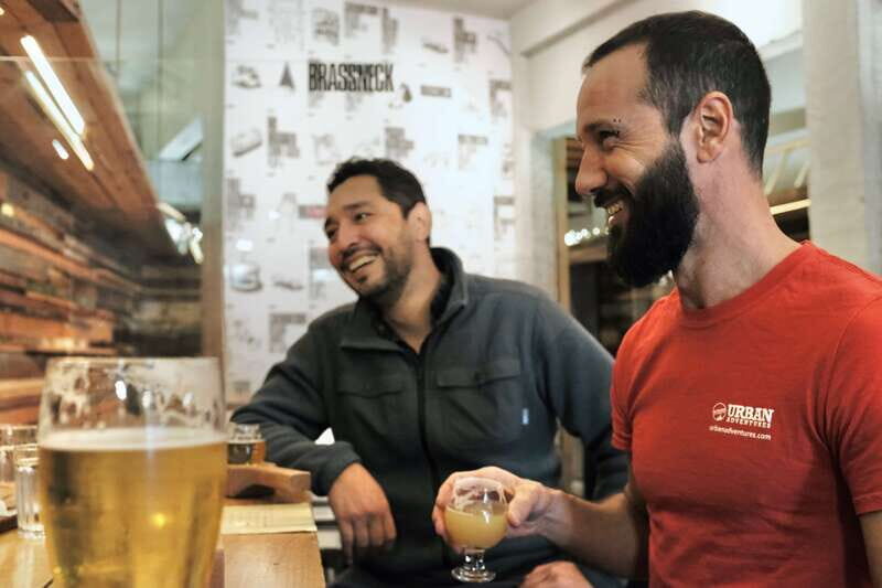 Vancouver: Craft Beer Tasting and Neighborhood Culture Crawl - Key Points
