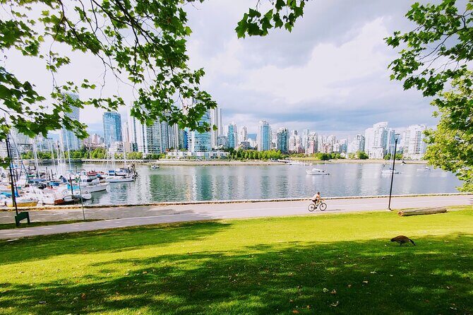 Vancouver Highlights & Hidden Gems Walking Tour with a Local - Who Should Book This Tour?