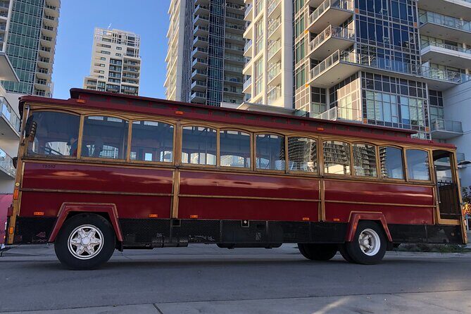 Vancouver Hop On Hop Off Trolley Tour - Is This Tour Worth It?