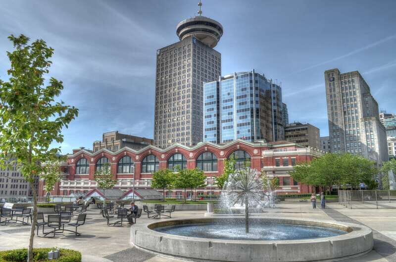 Vancouver: Private Walking Tour with a Local - Key Points