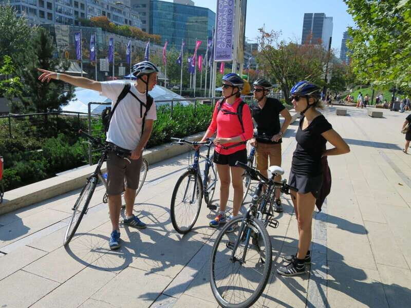 Vancouver: Stanley Park & Downtown Bike Tour - Key Points