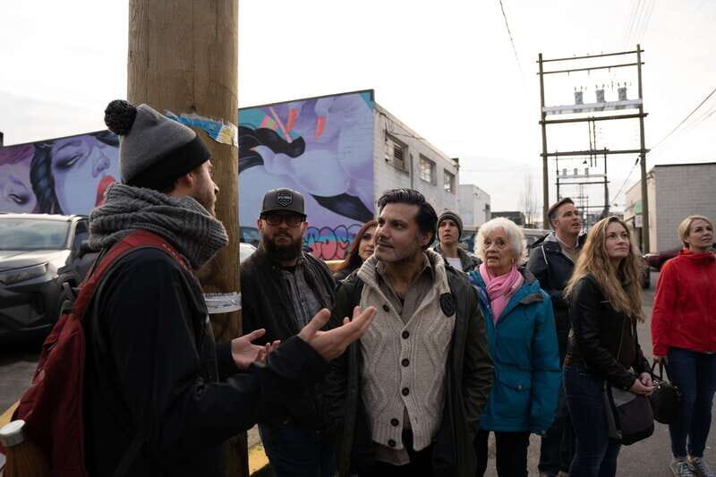 Vancouver: Street Art & Craft Beer Walking Tour with Tasting - Key Points