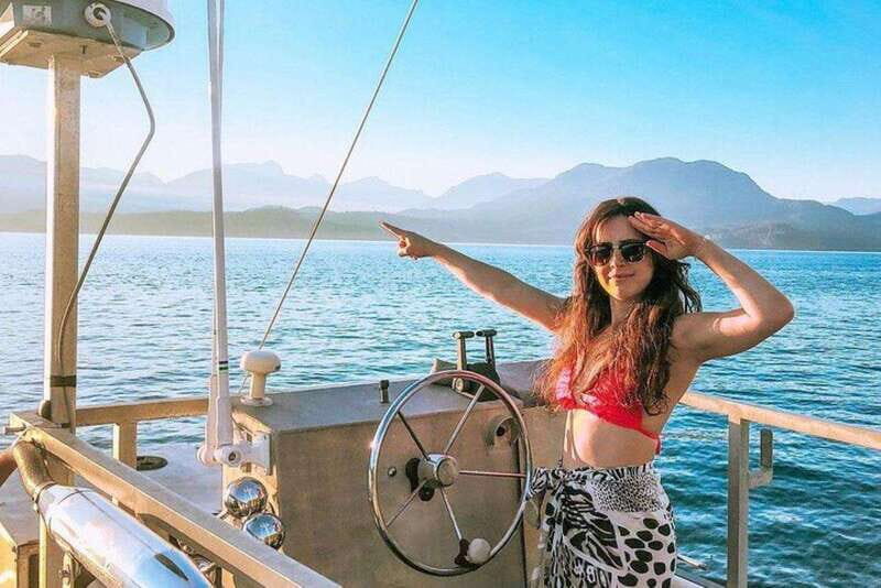 Vancouver: Sunset Boat Cruise with Complementary Bubbly - The Itinerary and What to Expect