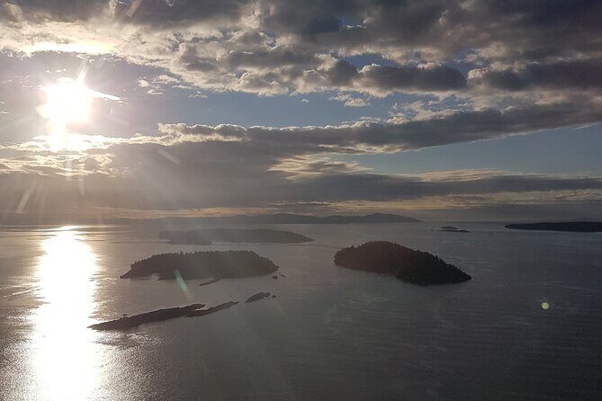 Vancouver to Salt Spring Seaplane Daytrip: Self-Guided Adventure - Who Should Consider This Experience?
