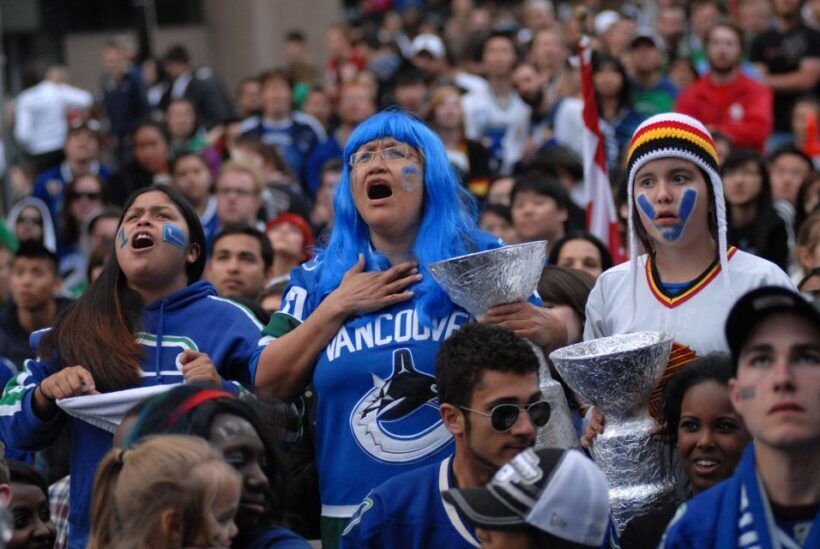 Vancouver: Vancouver Canucks Ice Hockey Game Ticket - Who Will Enjoy This Experience?