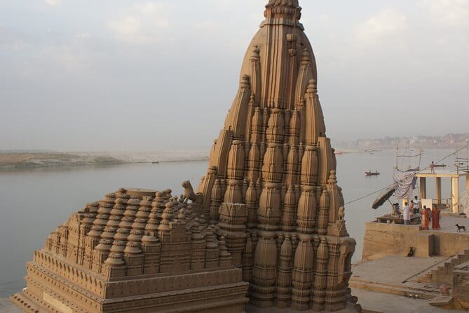 Varanasi 2 Days Tour with Expert Tour Guide - Practicalities and Experience Tips