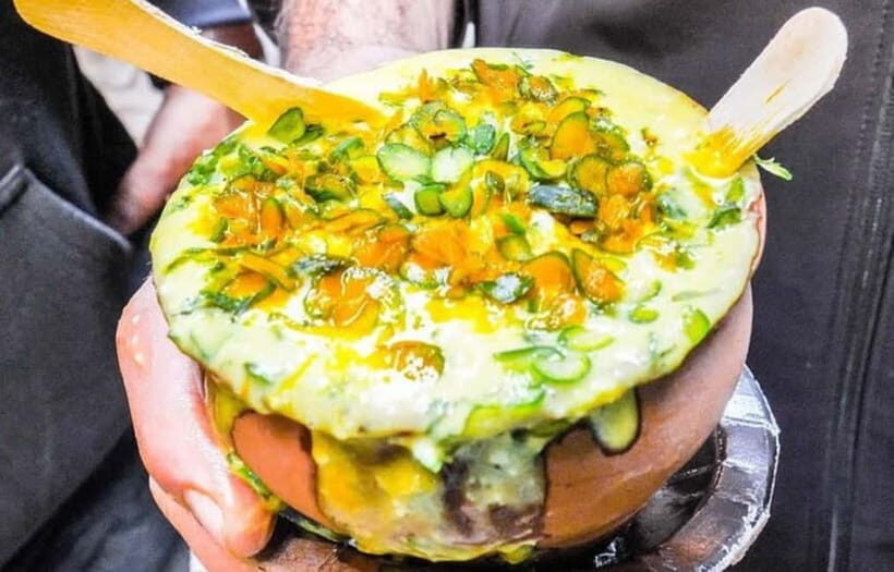 Varanasi: 3-hour street food tour - Key Points