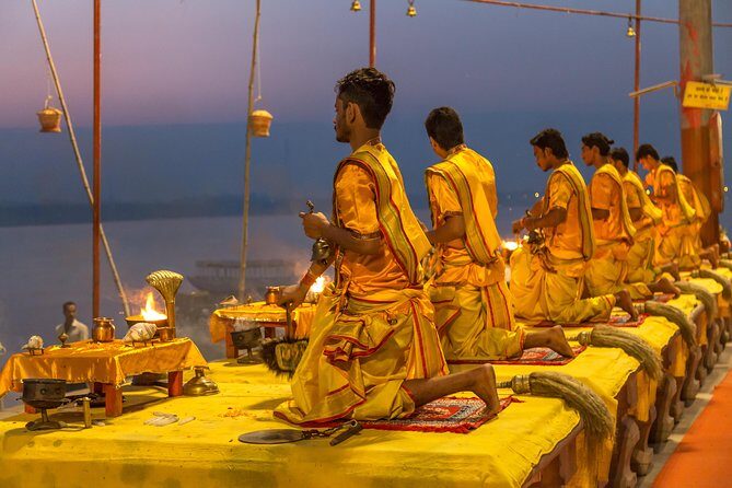 Varanasi Boat Ride and Ancient Temples Day Tour with Breakfast - FAQs