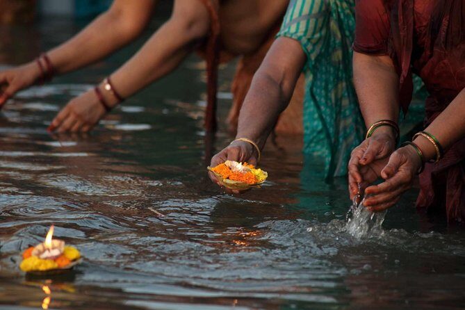 Varanasi Day Tour with Aarti Ceremony and Morning Boat Ride. - Who This Tour Is Perfect For