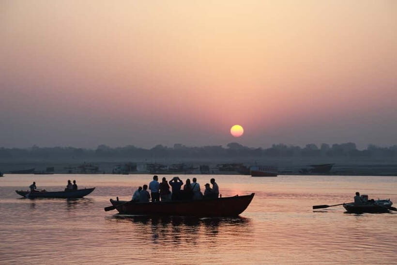 Varanasi: Full-Day Tour with Boat Ride & Sarnath Exploration - Who Should Consider This Tour